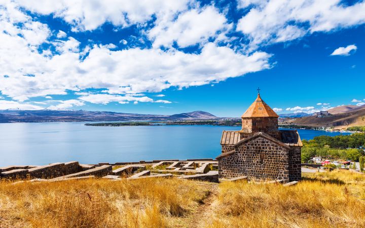 Un violoncelle en Arménie | Intermèdes